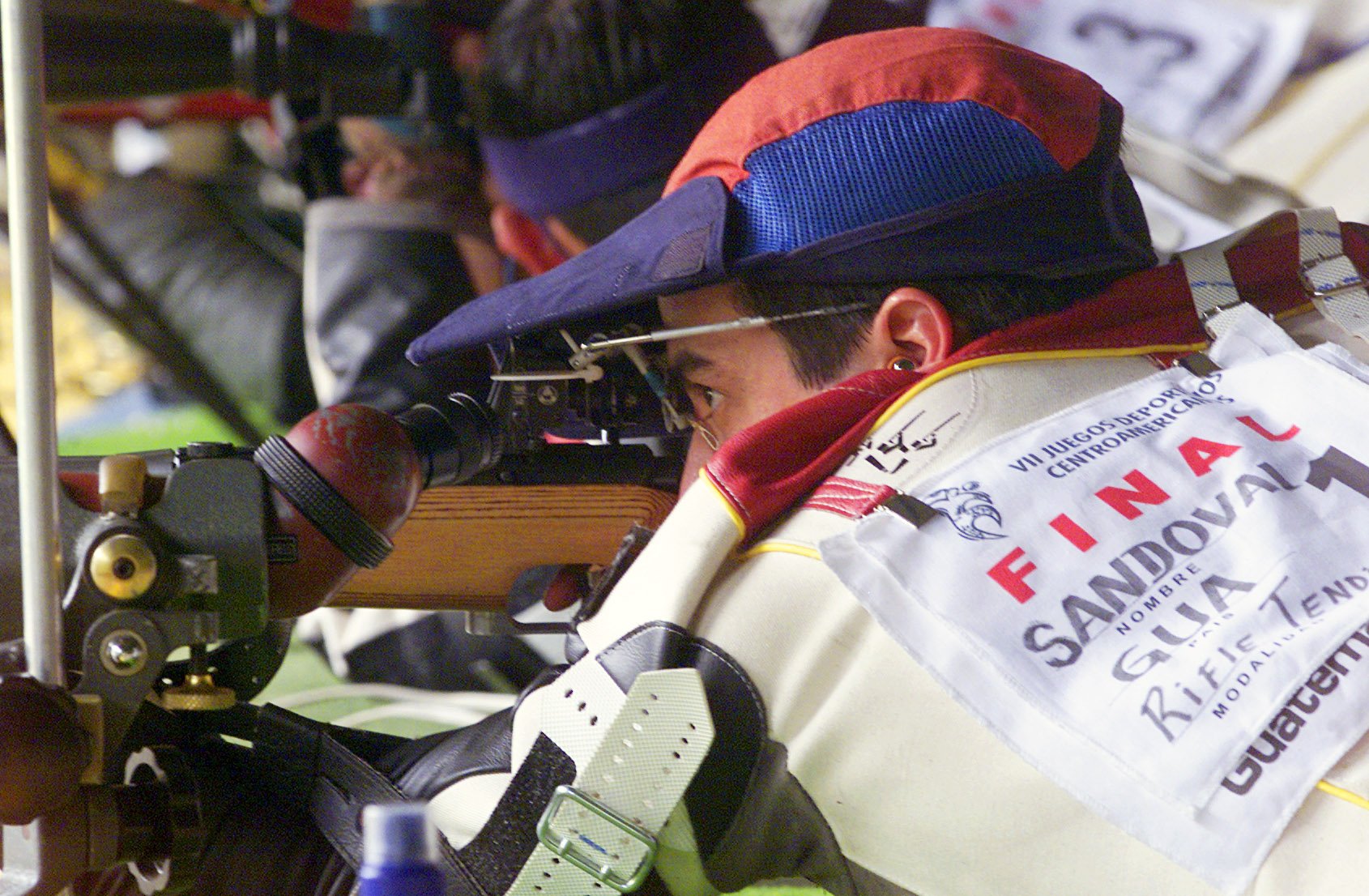 Octavio Sandoval, tres décadas de vigencia en el tiro deportivo ...