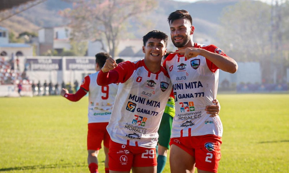 William Fajardo levanta la mano: Goles, protagonismo y el sueño de la ...